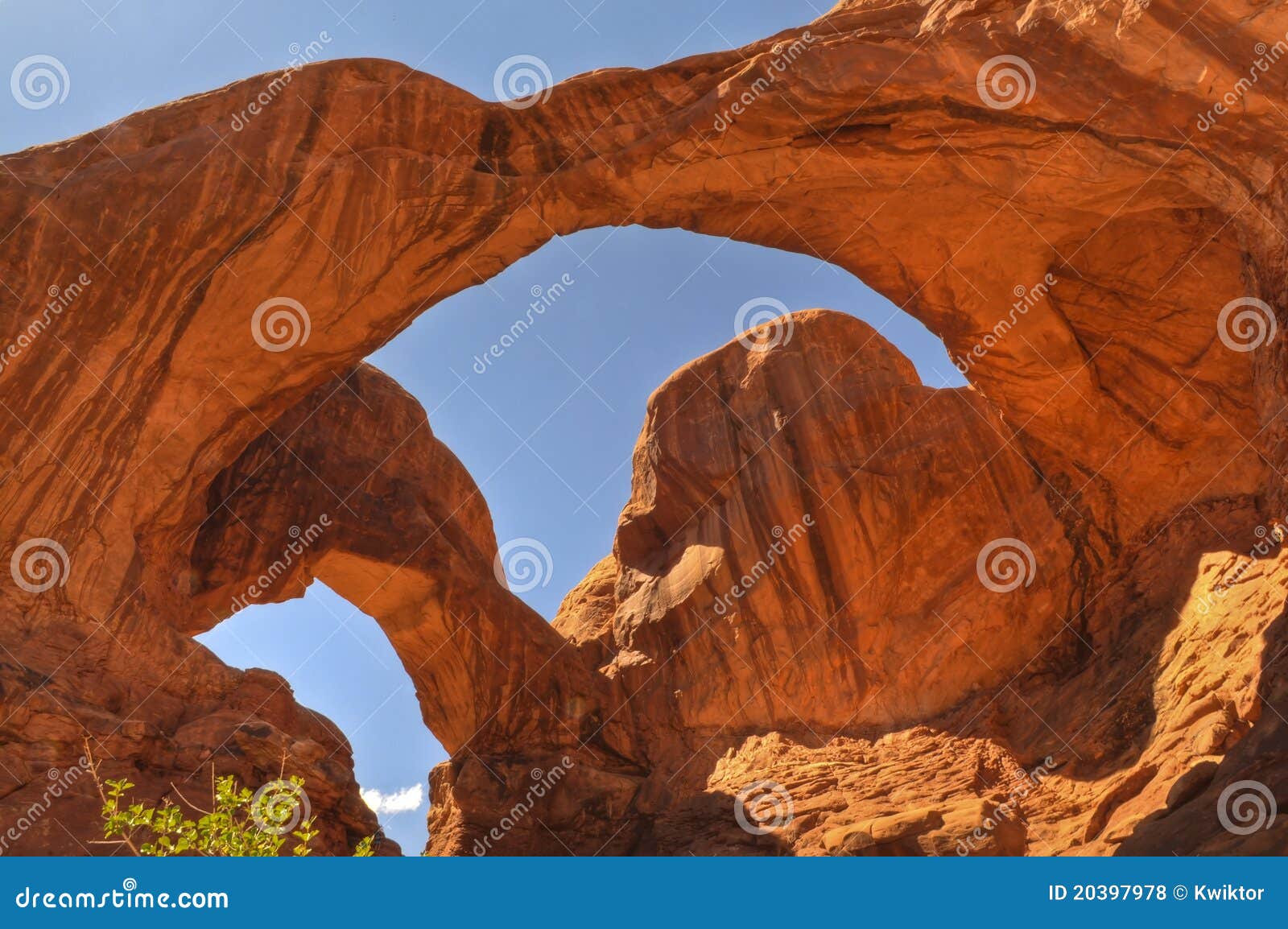 Double Arch Royalty-Free Stock Photo | CartoonDealer.com #363273