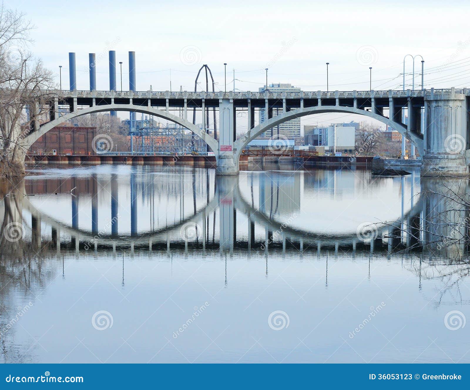 Double Arch Bridge Minnesota Stock Image - Image of buildings, autumn ...