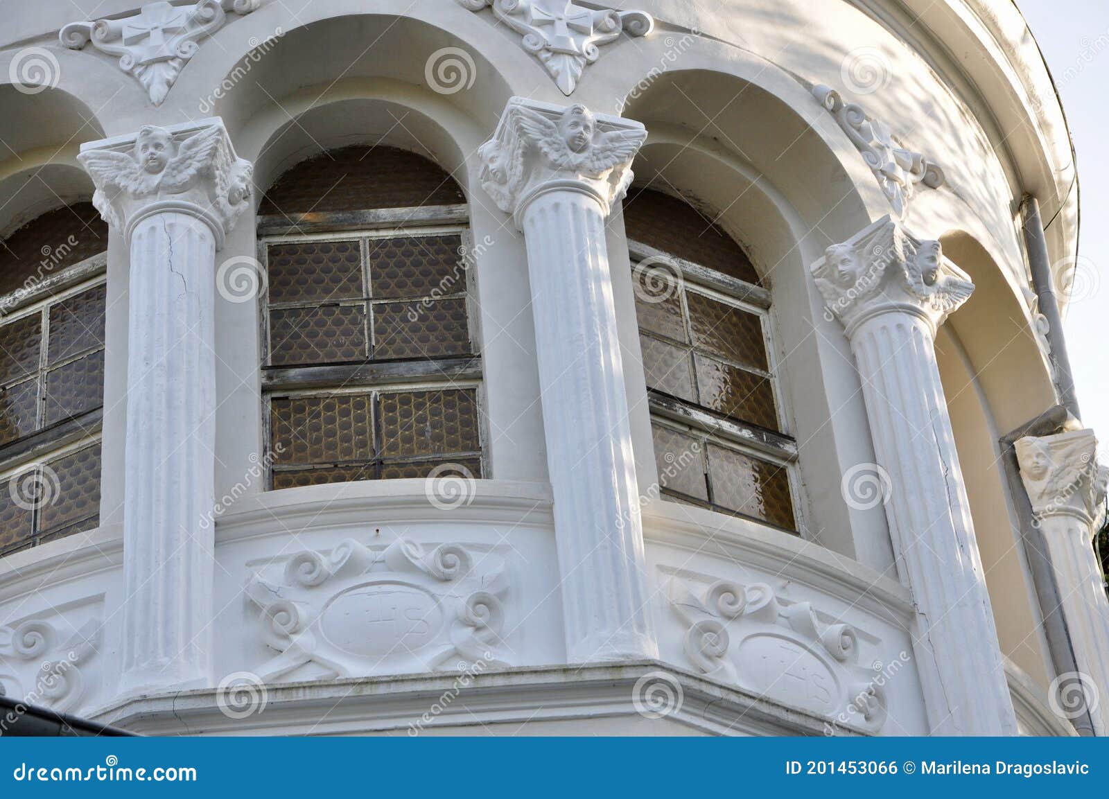 Double Arched Window on a Brick Facade of Medieval Wall. Biforium ...