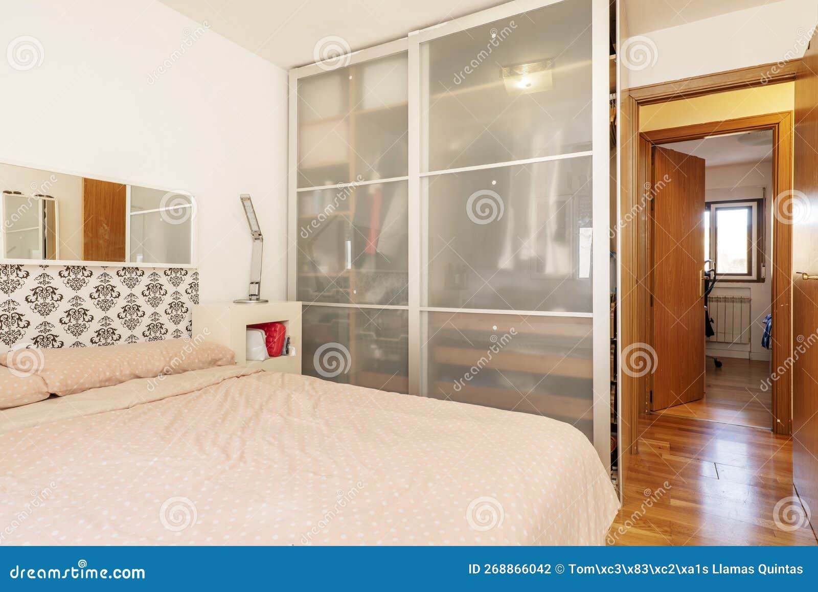 Double Bedroom with Wardrobe with Translucent Sliding Doors and Oak ...
