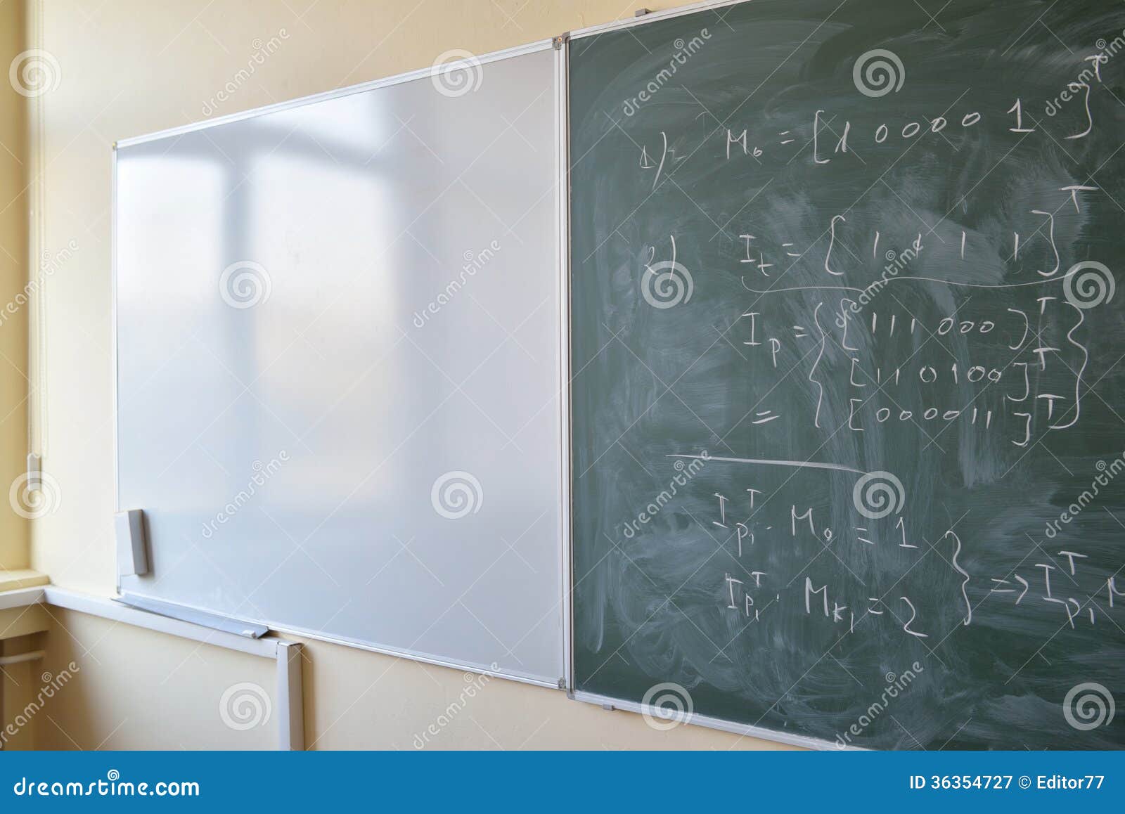 Double Blackboard Royalty Free Stock Photography - Image: 36354727