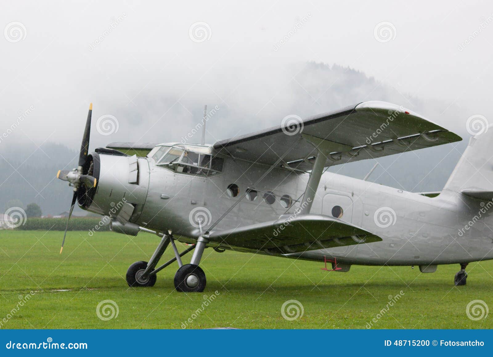 Double Decker - Model Biplane - Aircraft Stock Photo - Image of antenna ...