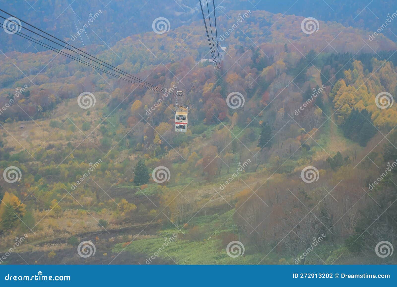 31 Oct 2013 Double Decker Ropeway, the Ropeway in Shinhotaka Mountain ...