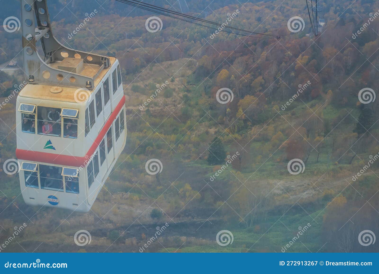 31 Oct 2013 Double Decker Ropeway, the Ropeway in Shinhotaka Mountain ...