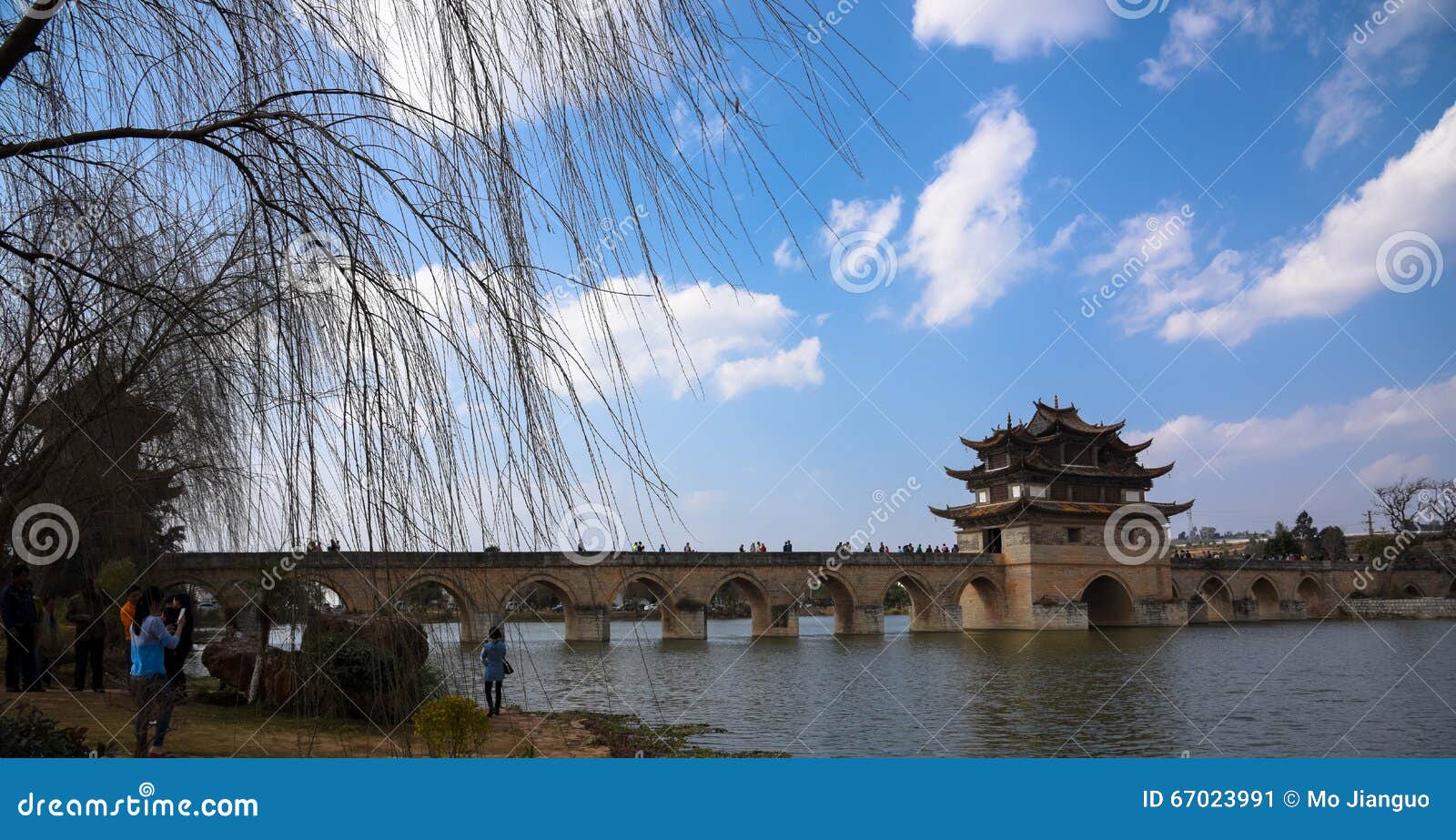 Double Dragon bridge editorial photo. Image of artifact - 67023991