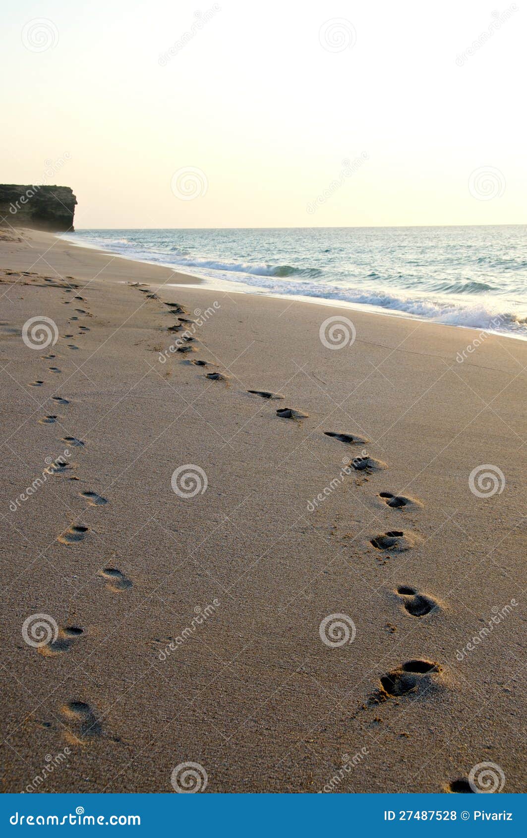 Double Footprints in the Sand Stock Photo - Image of absence, pacific ...