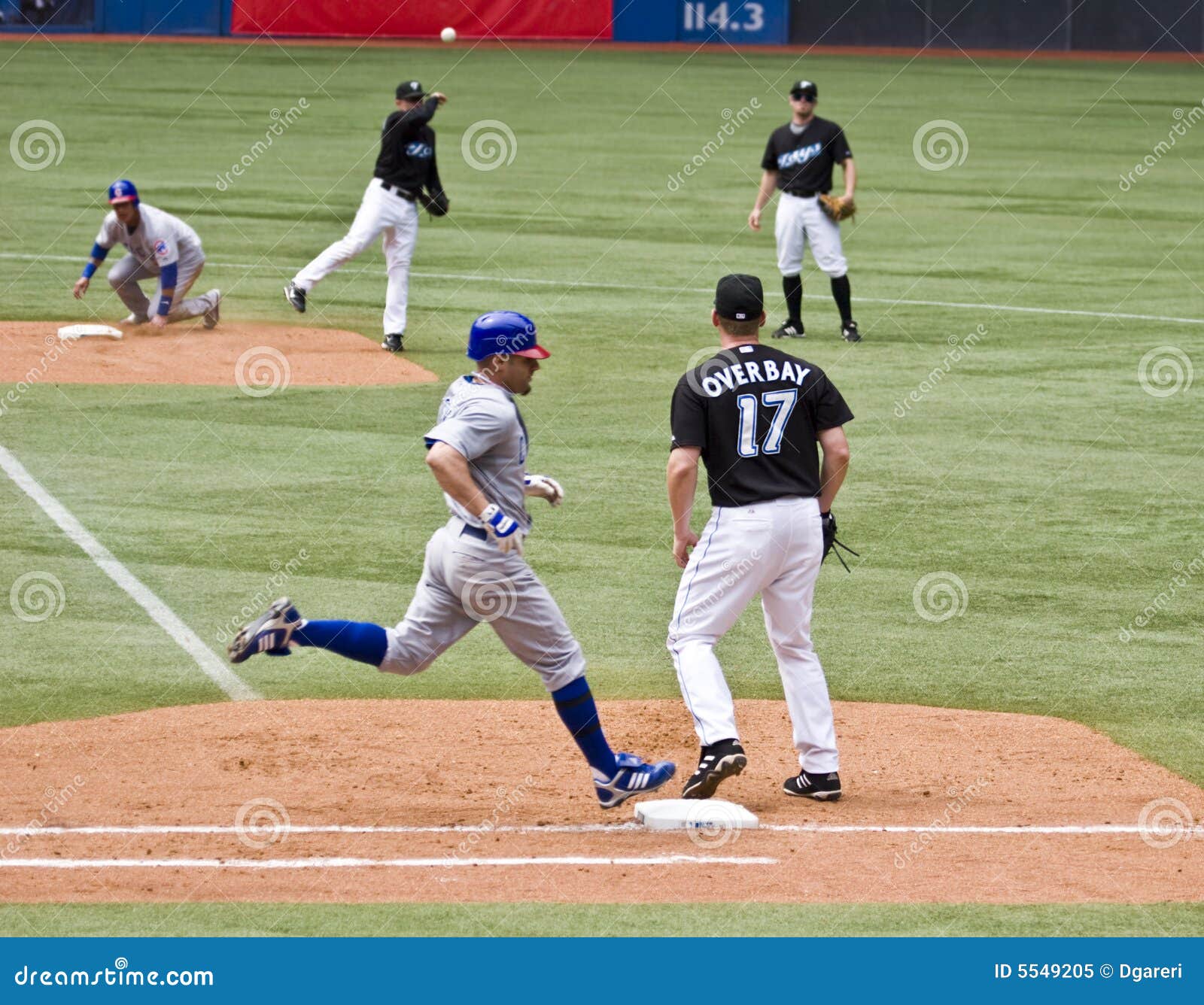 Double Play editorial image. Image of player, eckstein - 5549205