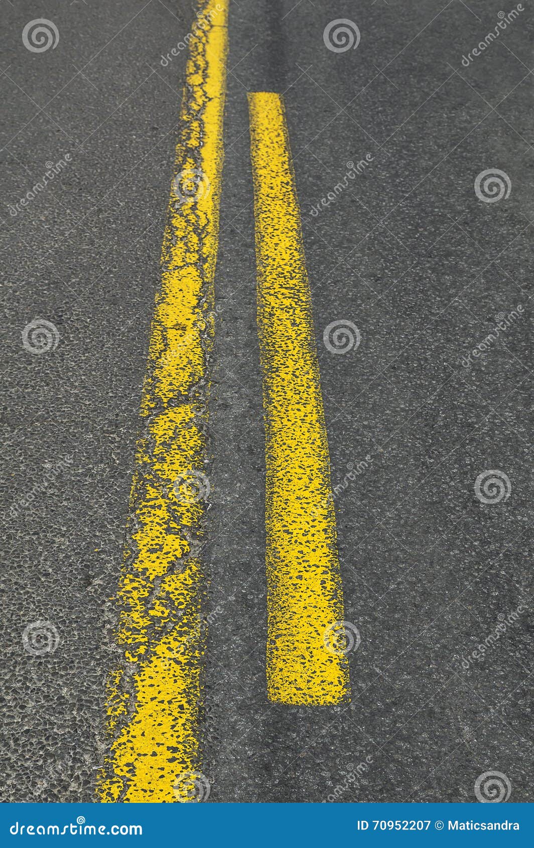 Double Yellow Line on Asphalt Road Stock Image - Image of pattern ...