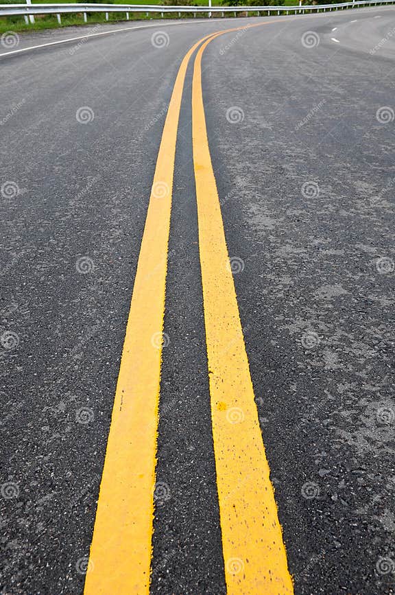 Double yellow line sign stock image. Image of road, driveway - 21579283