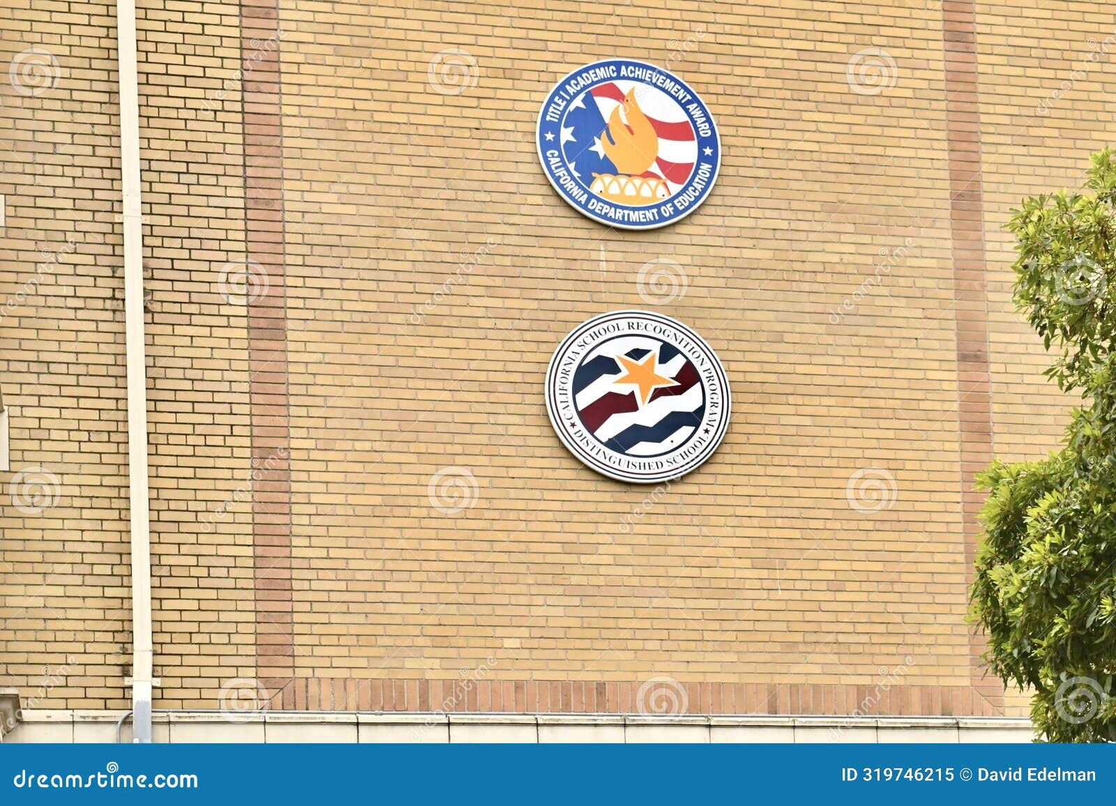 Doubly Historic Spring Valley Science Elementary School Detail San ...