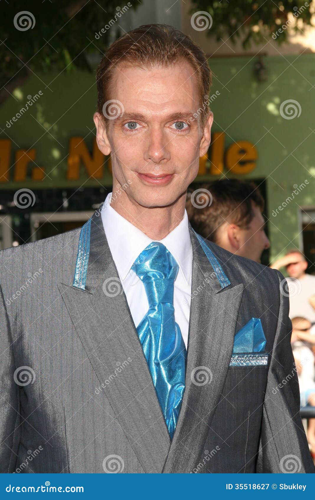 Doug Jones redaktionell arkivbild. Bild av värld, angele - 35518627