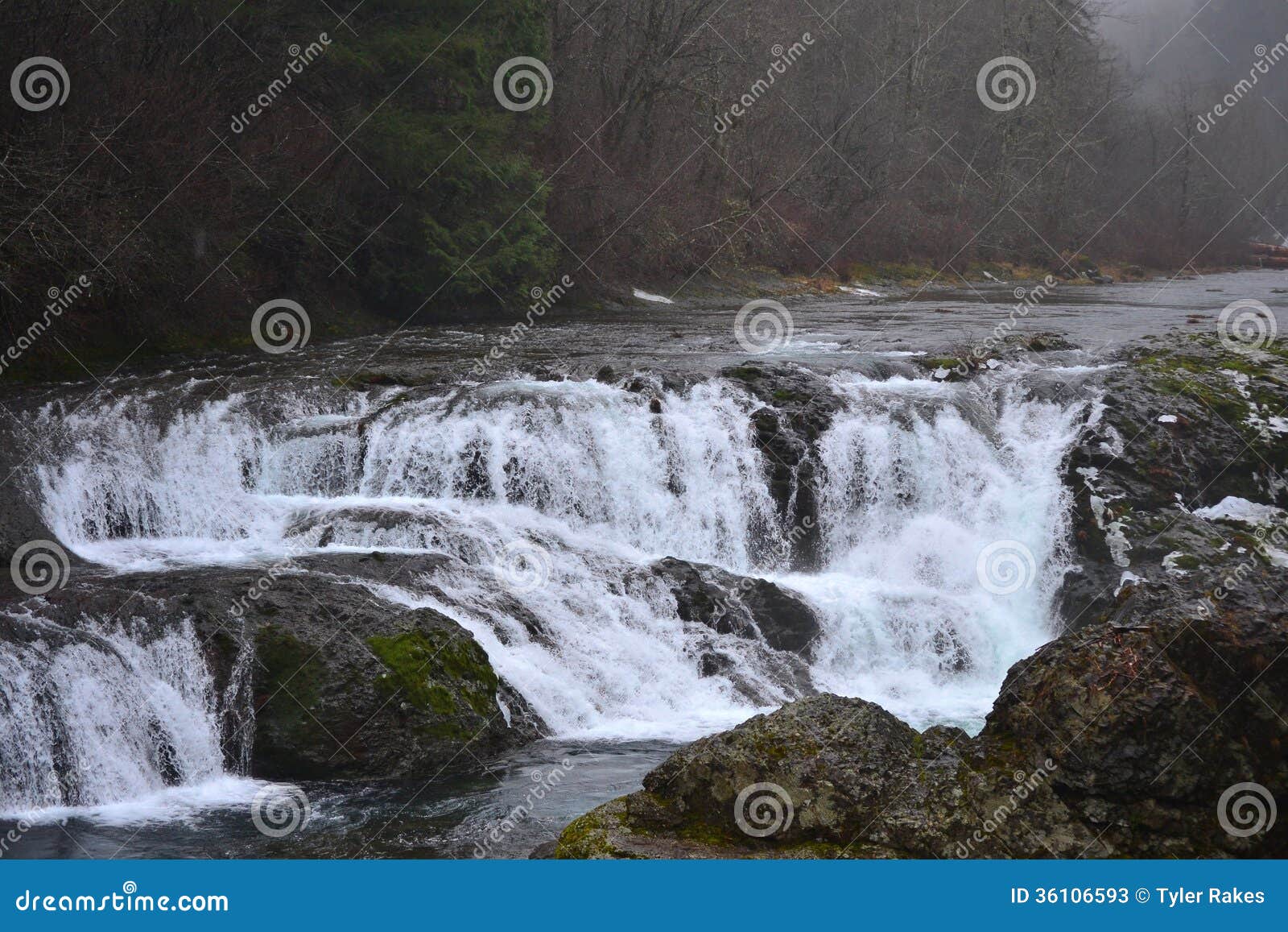 Dougan Falls stock image. Image of splashing, liquid - 36106593