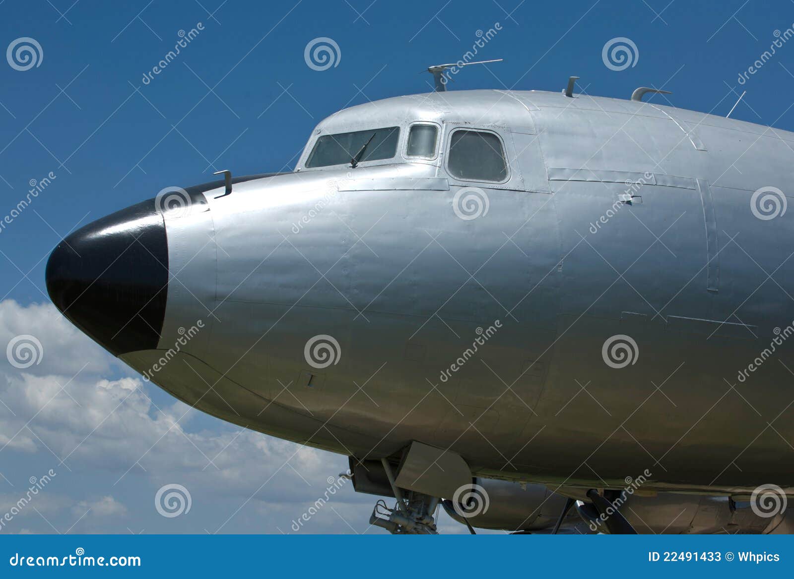 Douglas DC-7 cockpit stock image. Image of aviation, wingsvolar - 22491433