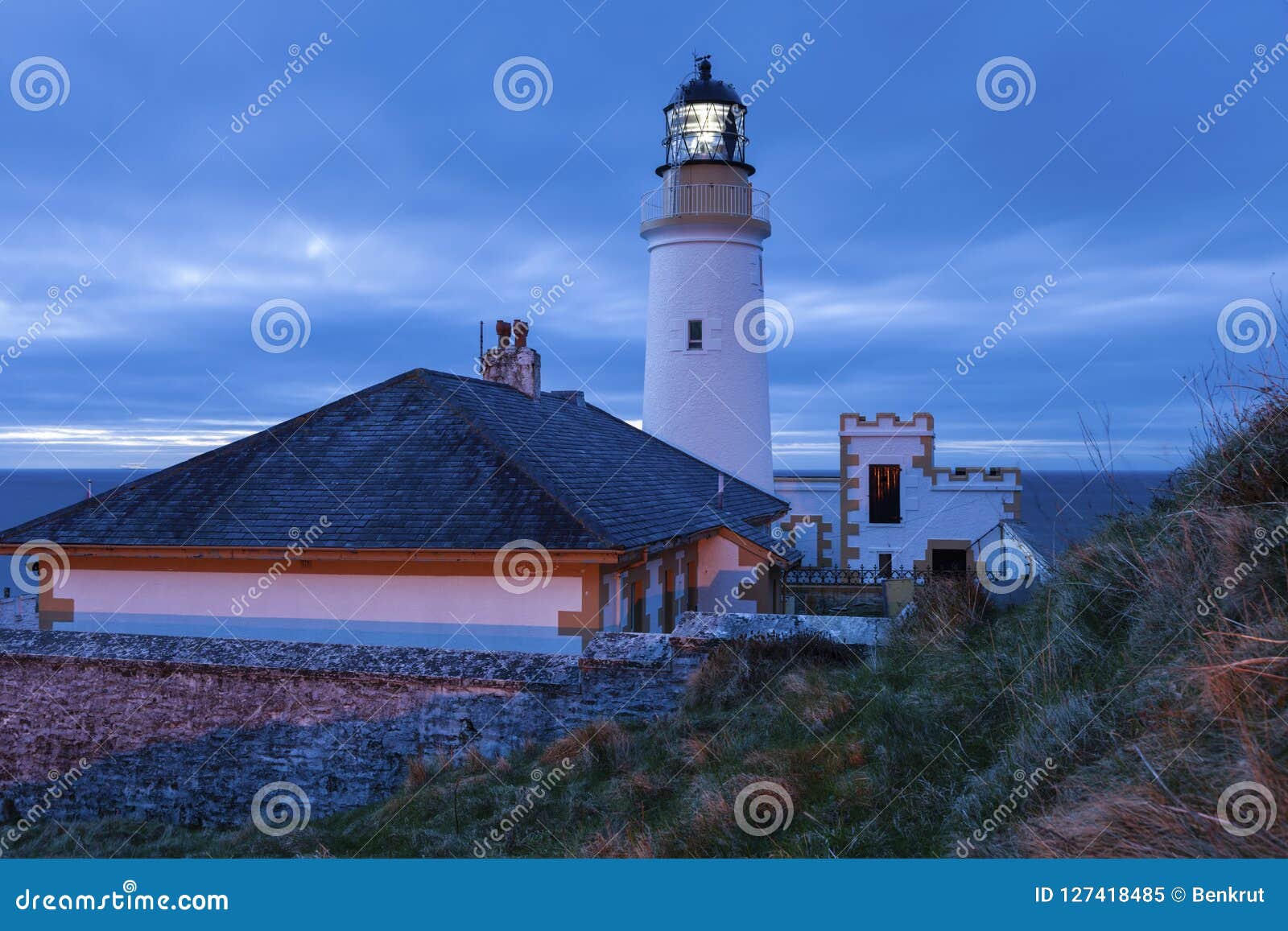 Douglas Head Lighthouse stock image. Image of evening - 127418485