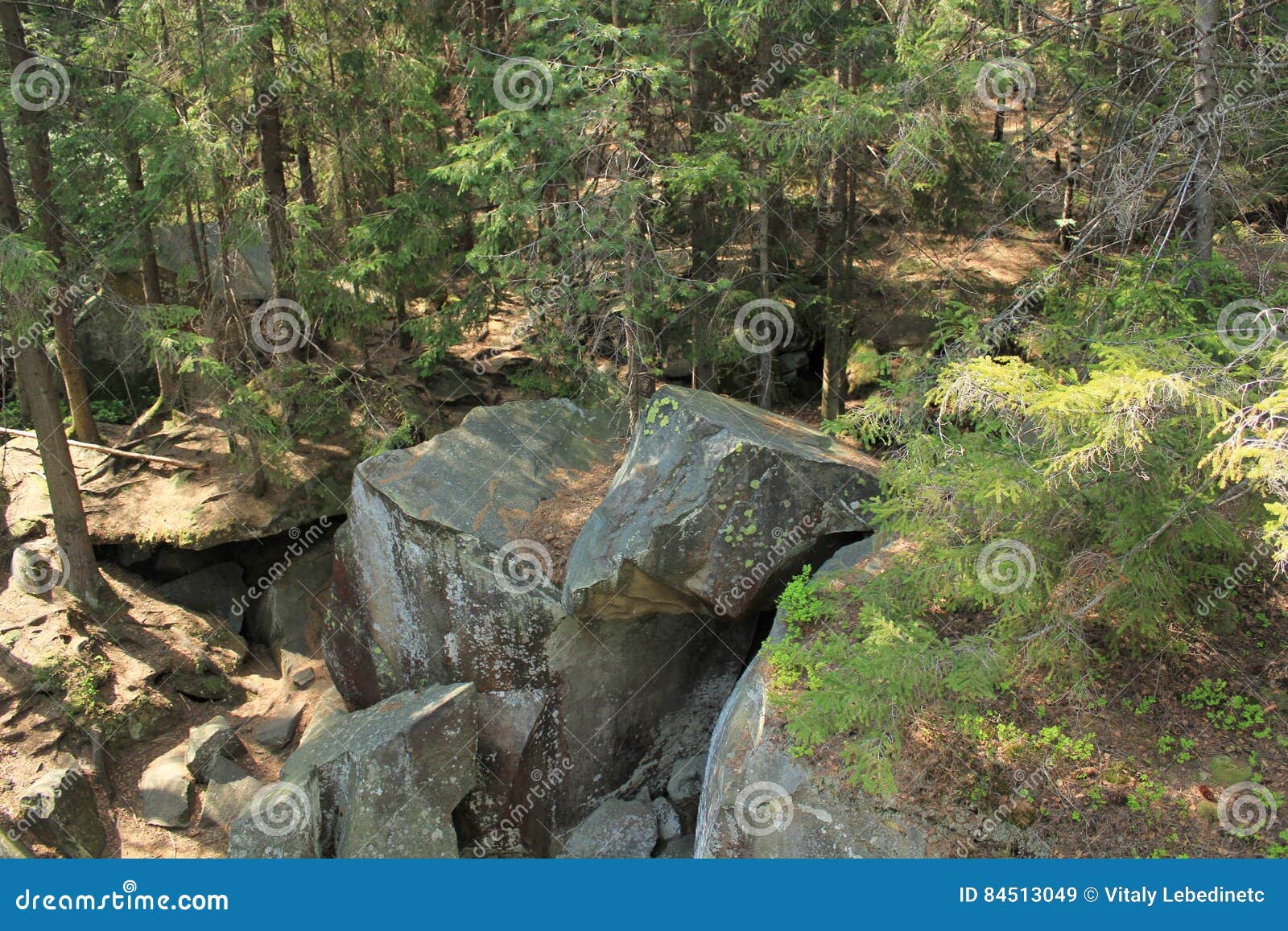 Dovbush rocks stock image. Image of rocks, carpathians - 84513049