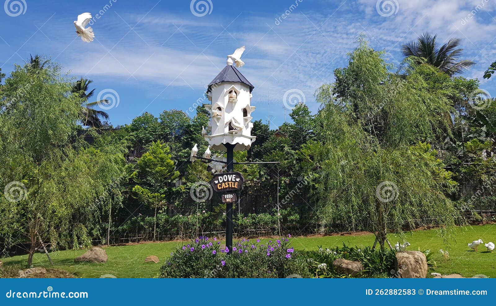 Dove Castle in the Middle of the Park Stock Image - Image of garden ...