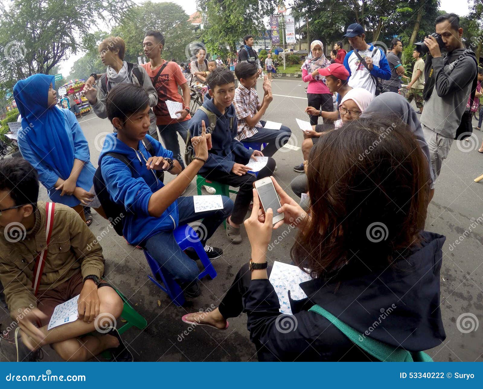 Dove gebarentaal redactionele fotografie. Image of centraal - 53340222