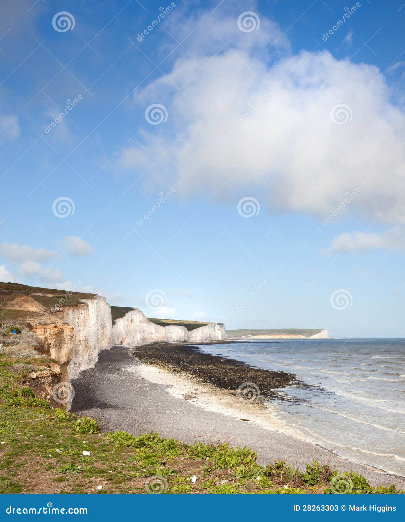 Dover britain white cliffs stock image. Image of pebble - 28263303