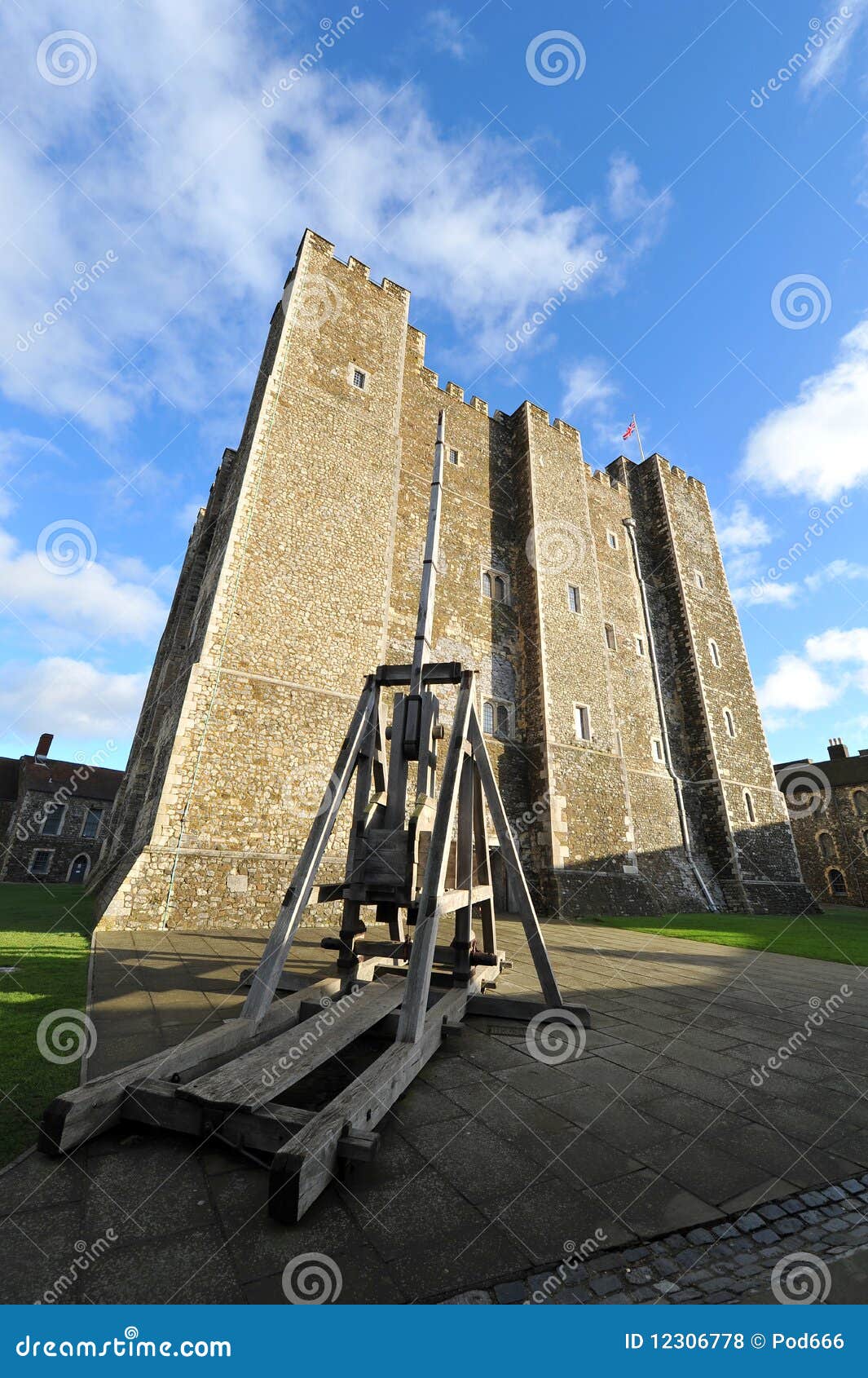 Castle Keep, Tower Of Medieval Schloss Burg, Castle Burg, Solingen ...