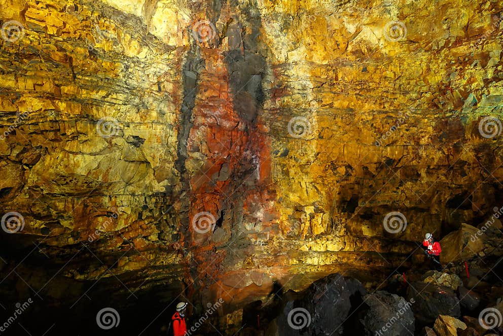 Down inside a volcano editorial stock image. Image of geological - 76016924