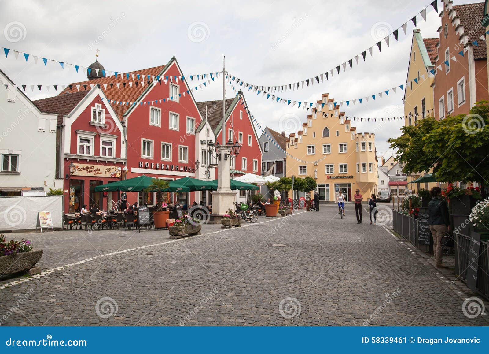 Downtown Abensberg editorial photo. Image of cityscape - 58339461