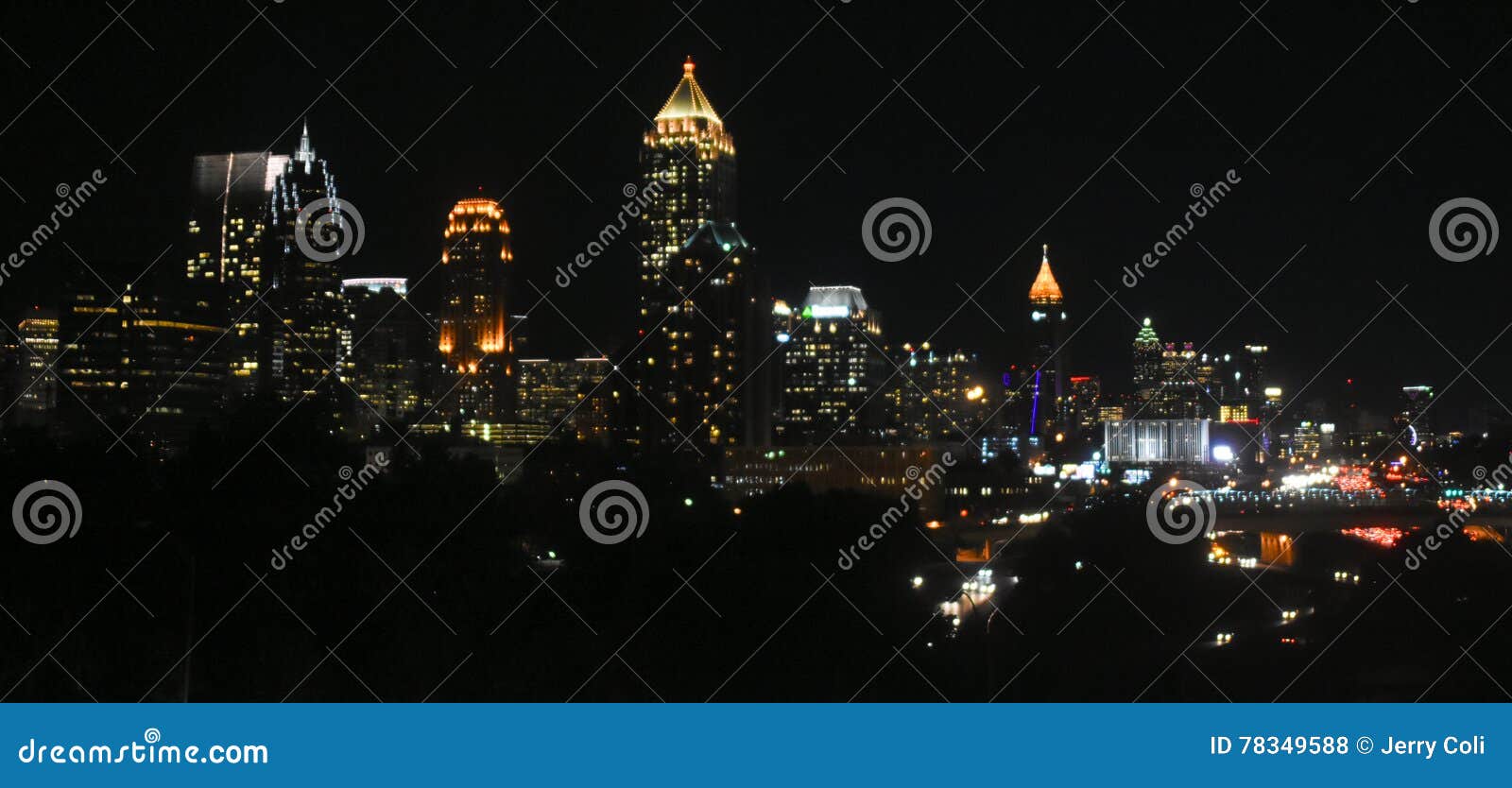 Atlanta Night Covid-19 Lockdown Fox Theater Street Lamp And City ...