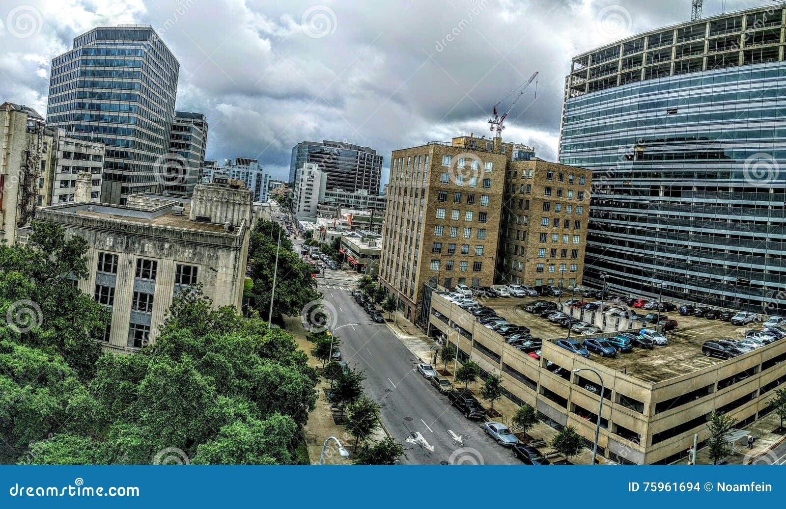 Downtown Austin TX editorial stock image. Image of clouds - 75961694