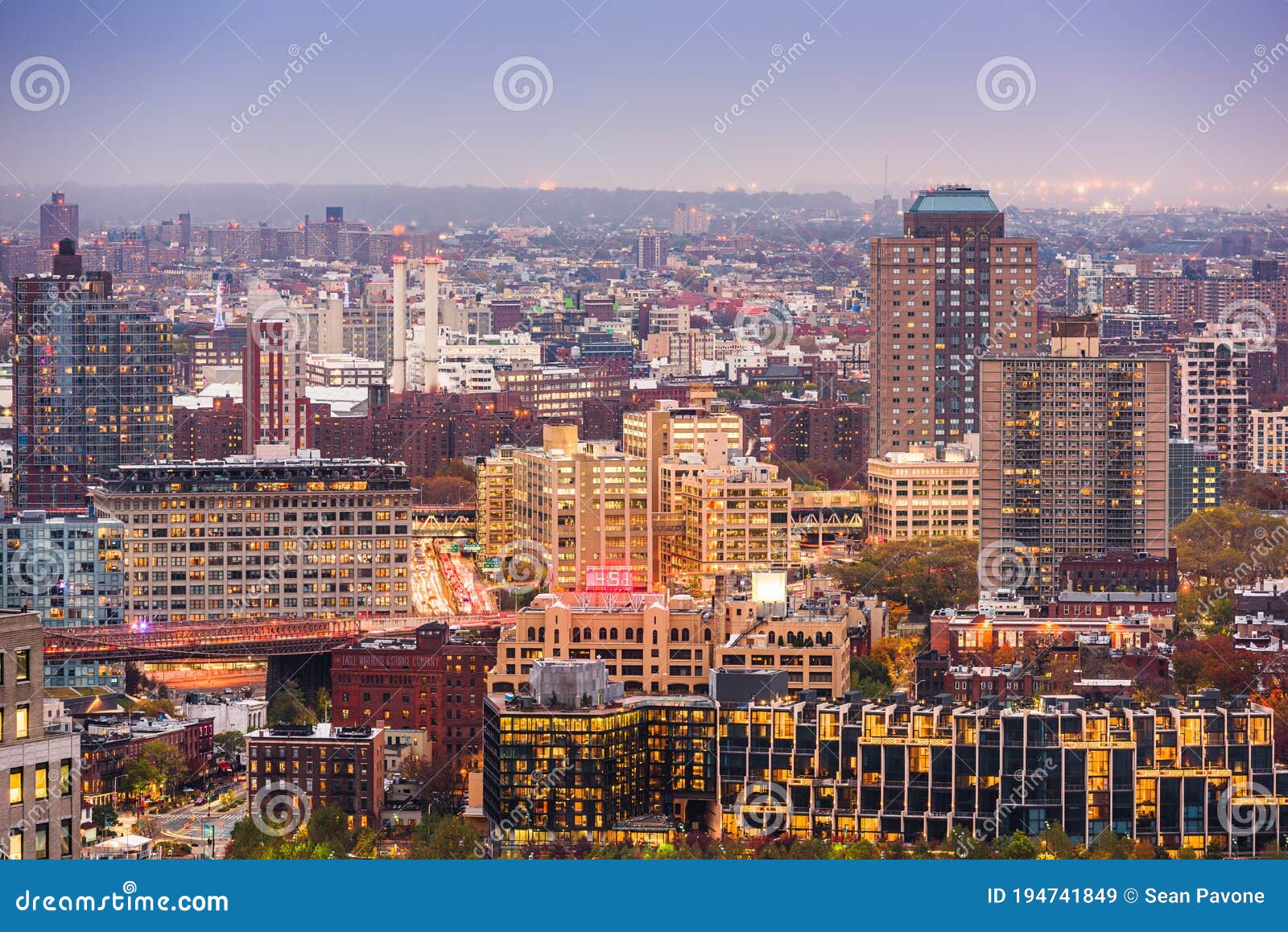 Downtown Brooklyn New York City Editorial Stock Image Image Of Night Lights 194741849