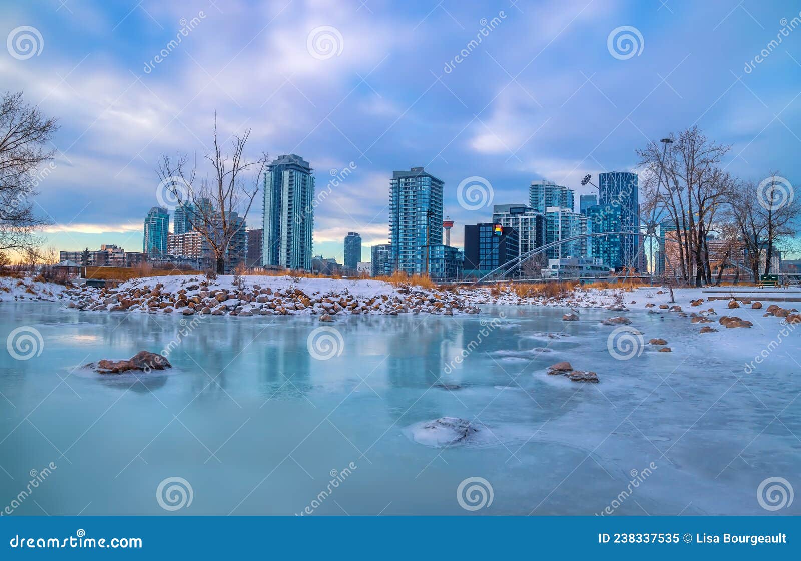 Downtown Calgary Views from a Wintry Park Stock Image - Image of ...