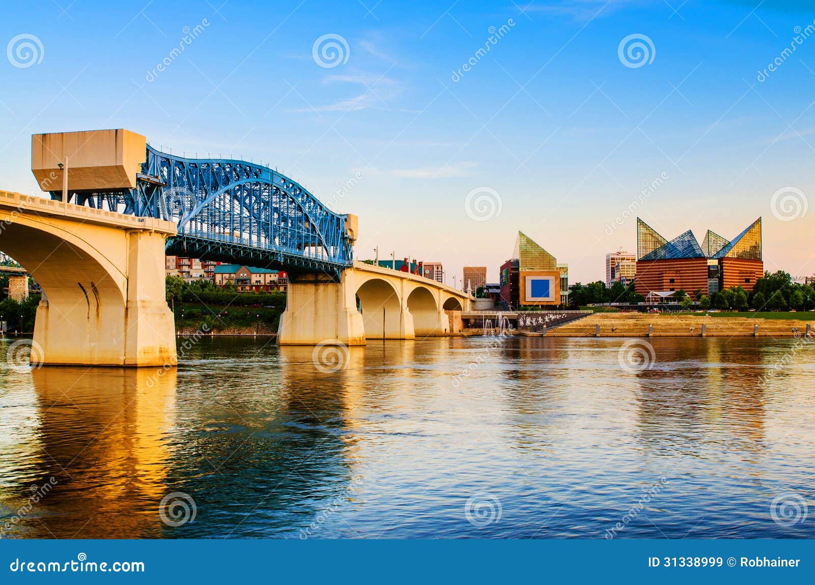Downtown Chattanooga, Tennessee at Dusk Stock Image - Image of daytime ...