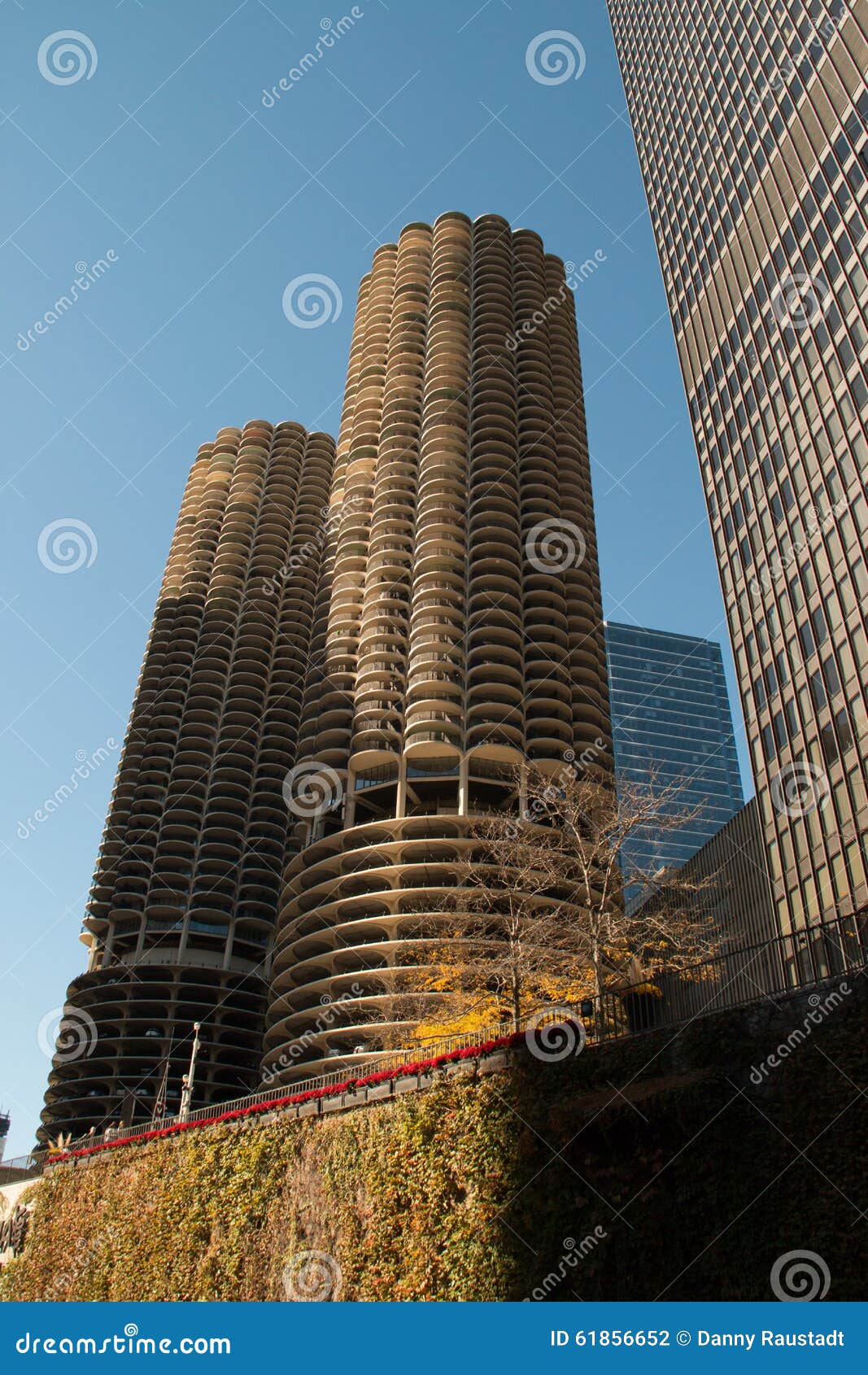 Downtown Chicago Modern and Old Buildings Cityscape Stock Photo - Image ...