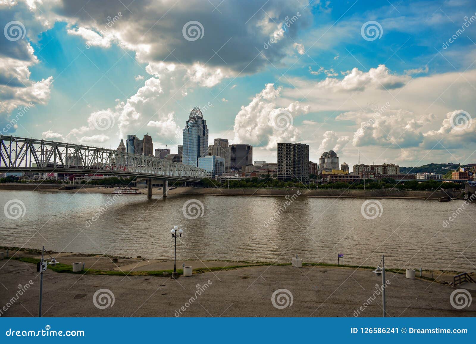 Cincinnati Downtown Overview Editorial Photo | CartoonDealer.com #55389069