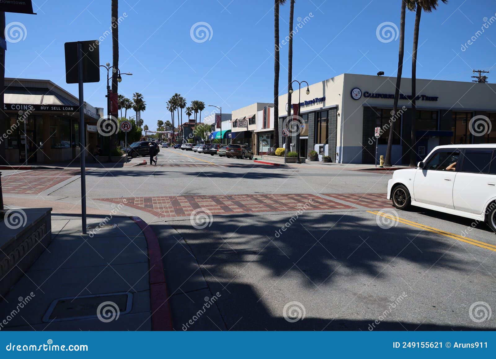Downtown in City of Millbrae California Editorial Photo - Image of ...
