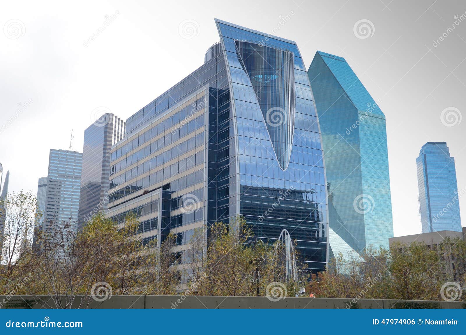 Downtown Dallas Texas editorial photo. Image of built - 47974906