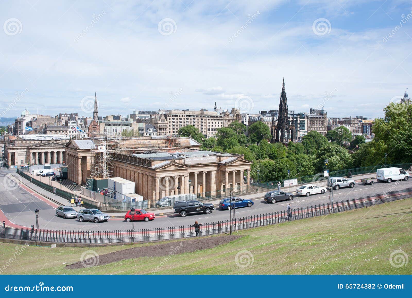 Downtown of Edinburgh editorial photography. Image of dusk - 65724382