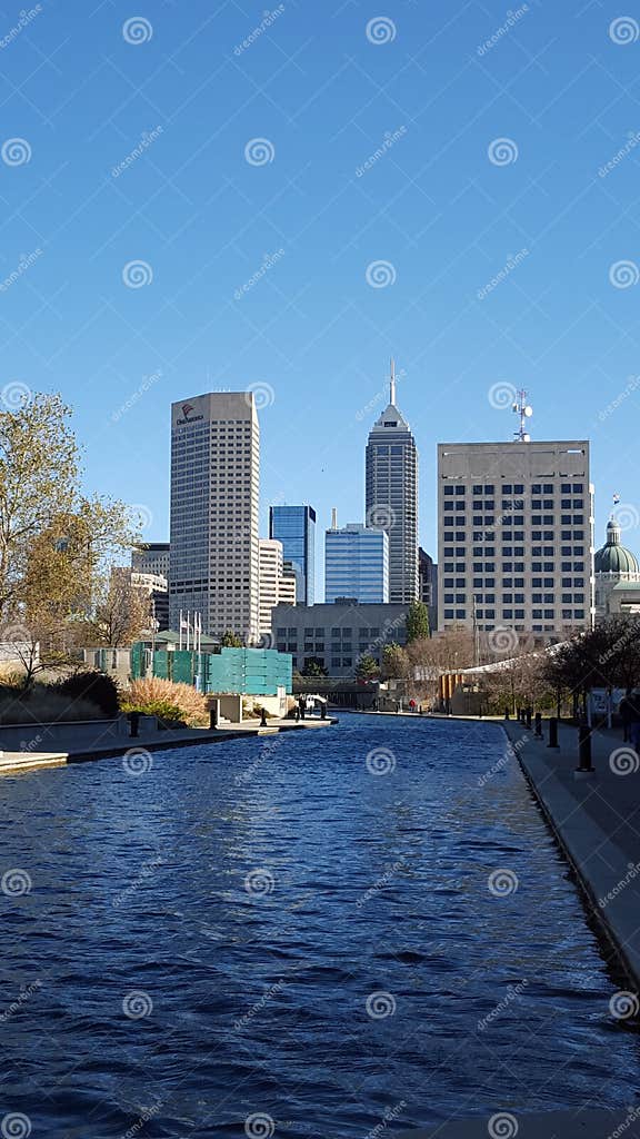 Downtown Indianapolis editorial image. Image of beautiful - 87702770