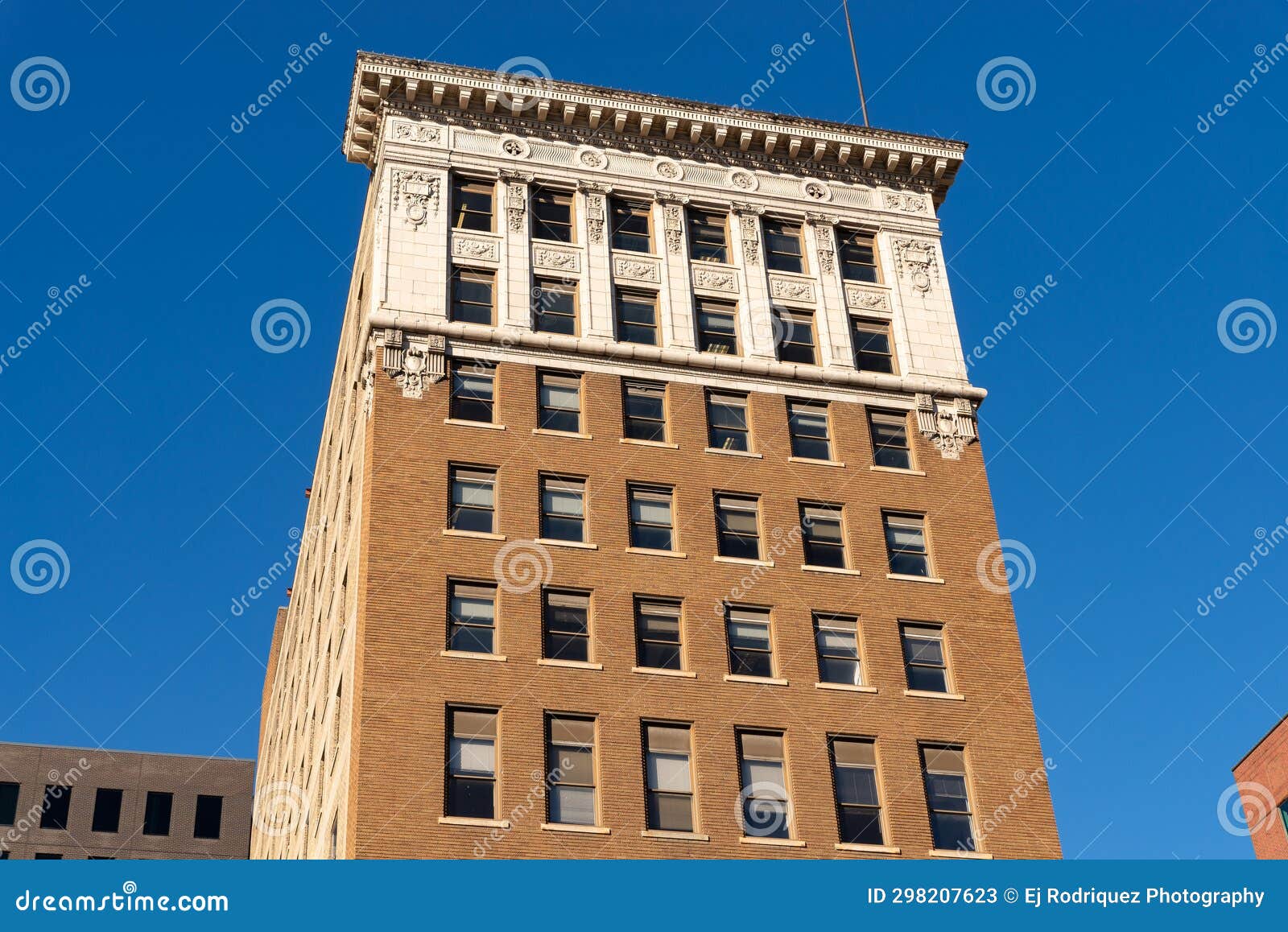 Downtown Lansing editorial stock photo. Image of exterior - 298207623