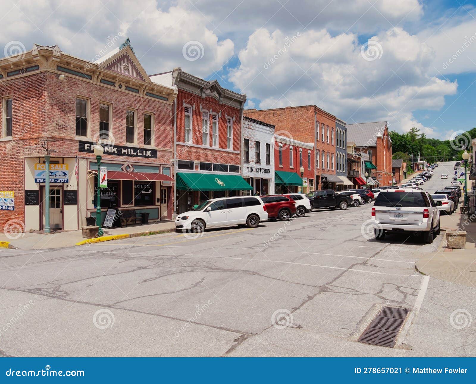 Downtown Main Street in Weston, MO Editorial Photo - Image of darling ...
