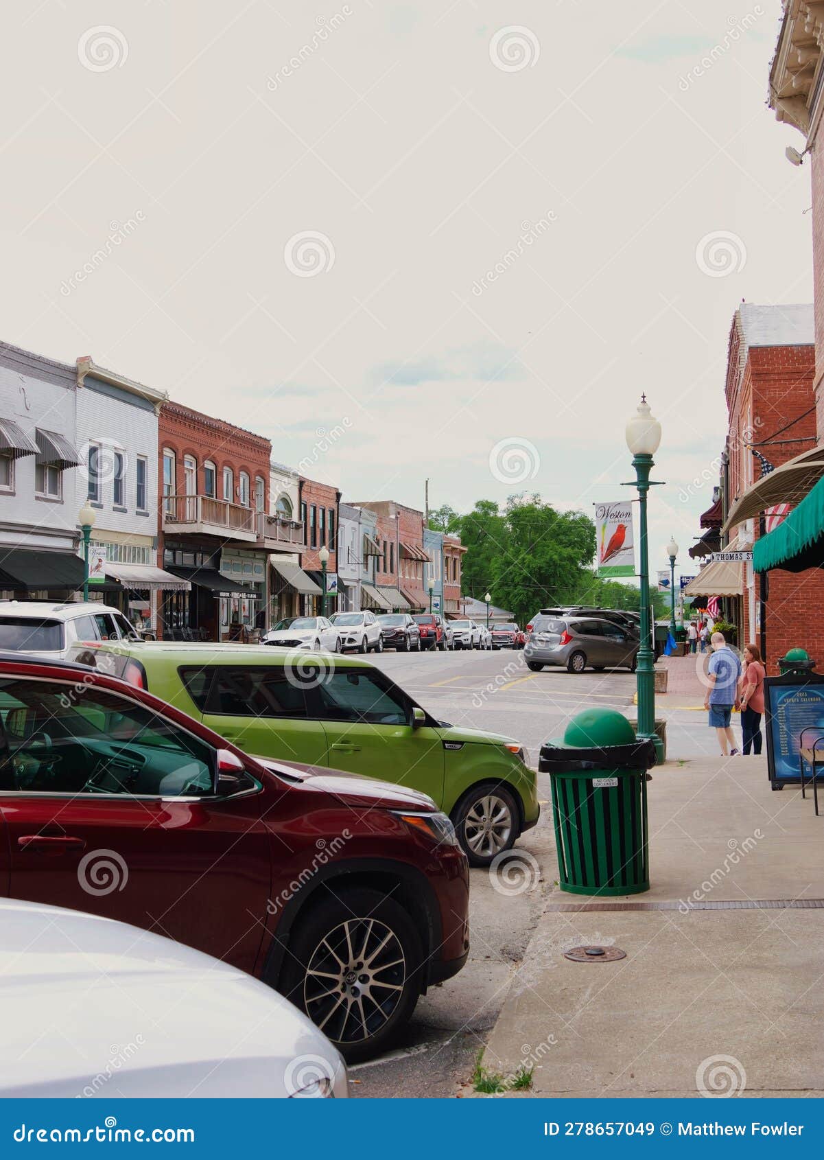 Downtown Main Street in Weston, MO Editorial Stock Image - Image of ...