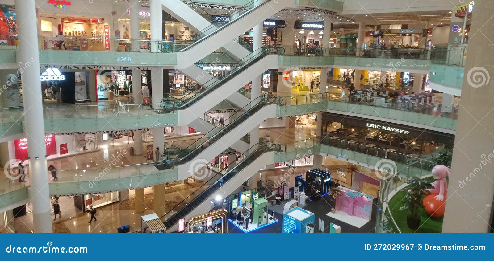 Downtown Mall i Jakarta editorial photography. Image of jakarta - 272029967