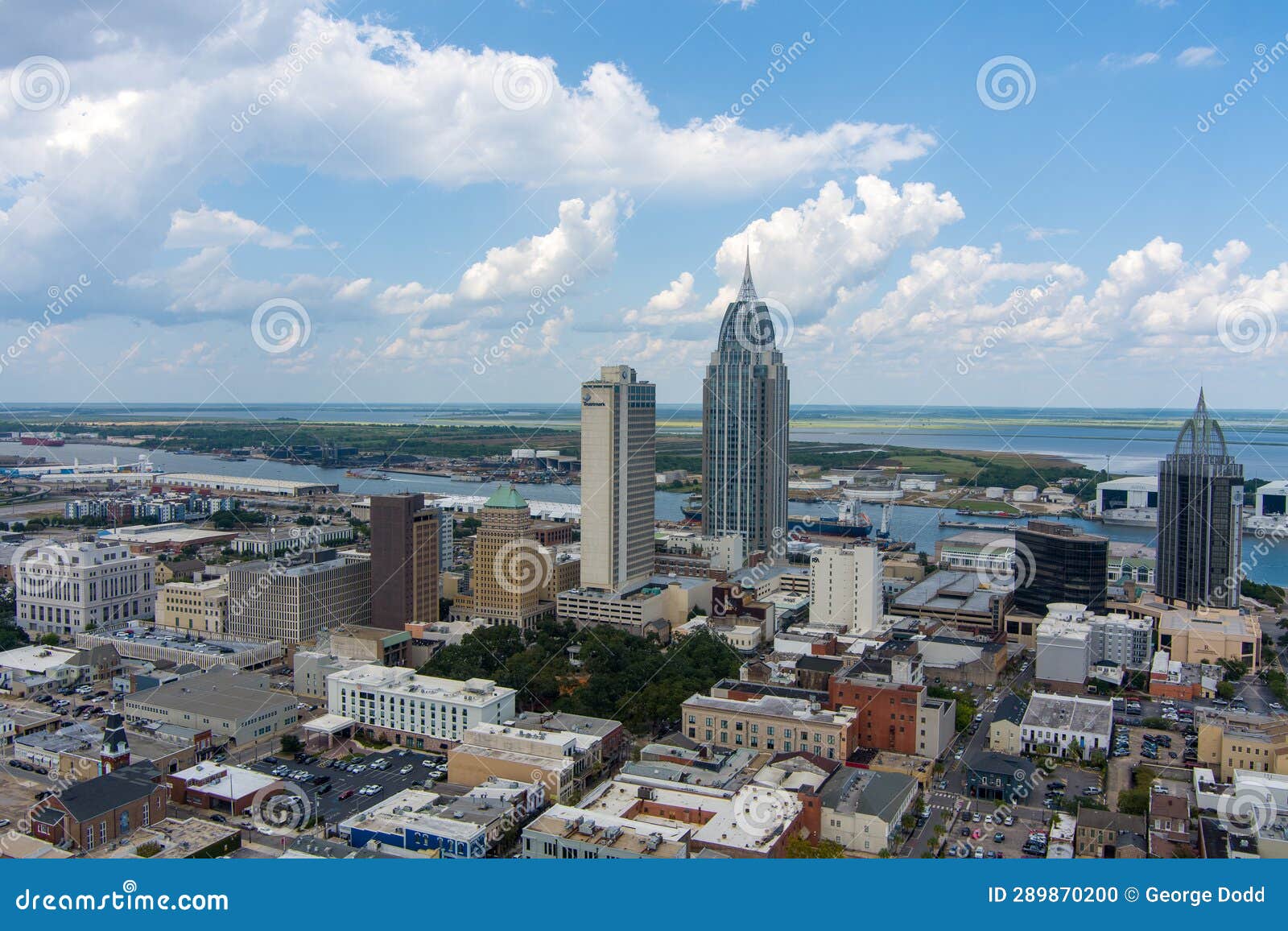 The Downtown Mobile, Alabama Waterfront Skyline Editorial Image - Image ...