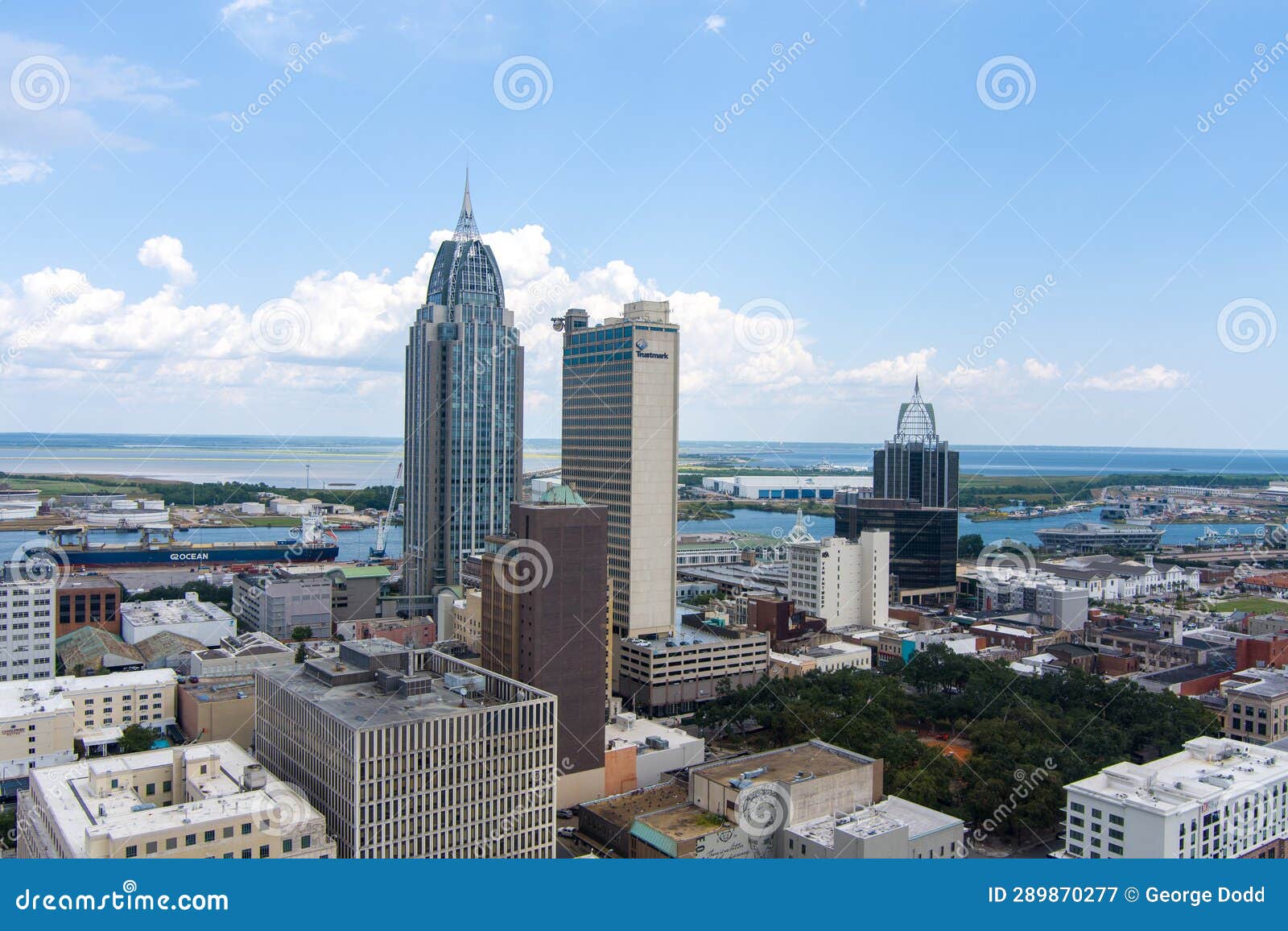 The Downtown Mobile, Alabama Waterfront Skyline Editorial Photography ...