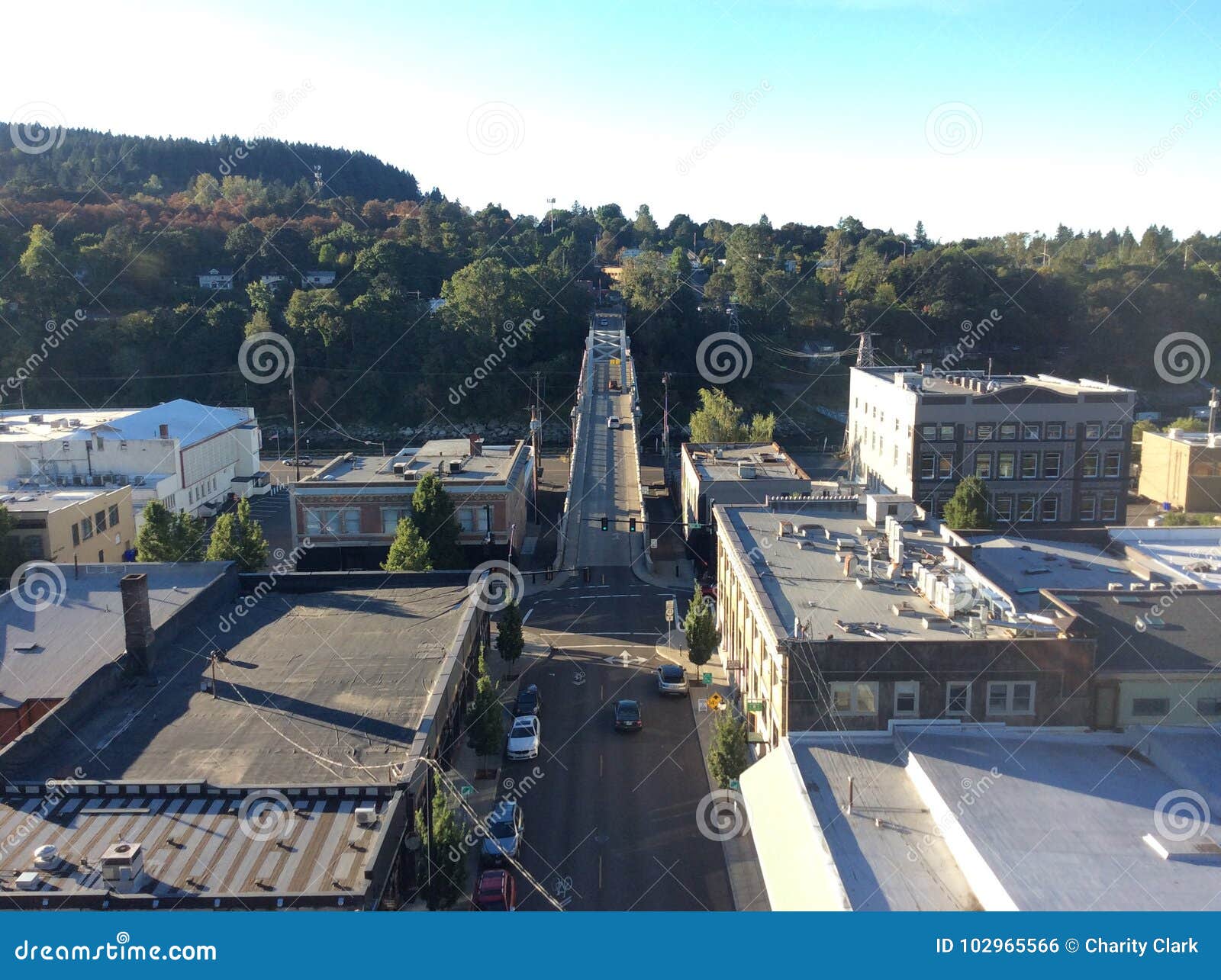 Downtown Oregoncity editorial photo. Image of everyday - 102965566