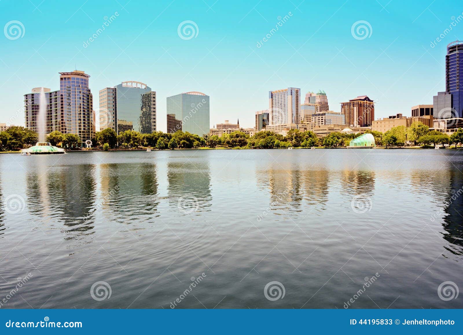 Downtown Orlando Lake Eola stock image. Image of blue - 44195833
