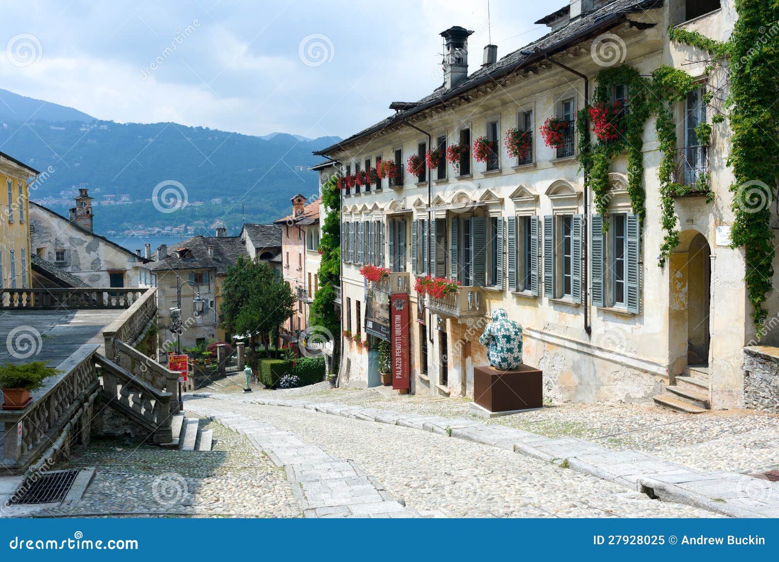 Downtown Orta stock image. Image of cloud, giulio, city - 27928025