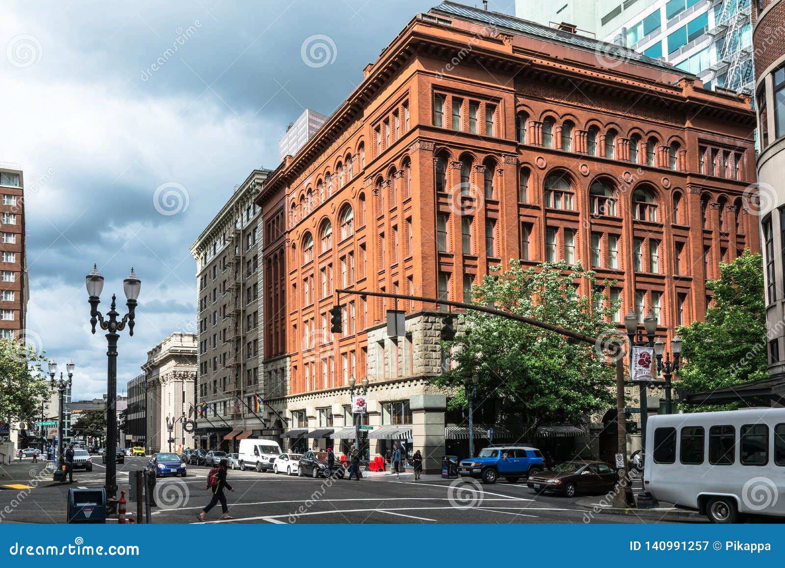 Downtown Portland, Oregon editorial photography. Image of panorama ...