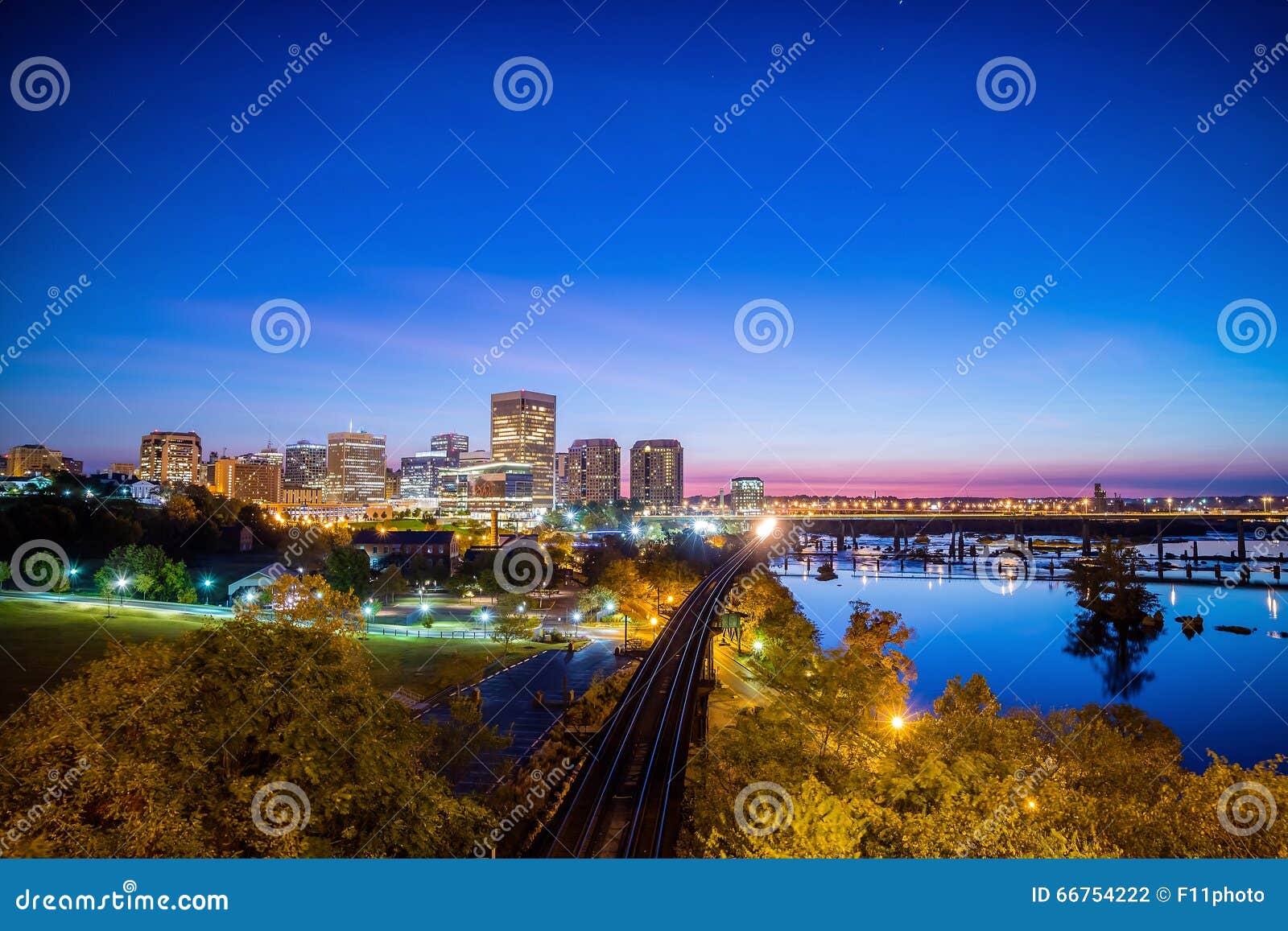 Downtown Richmond, Virginia Skyline Stock Photo - Image of skyscraper ...
