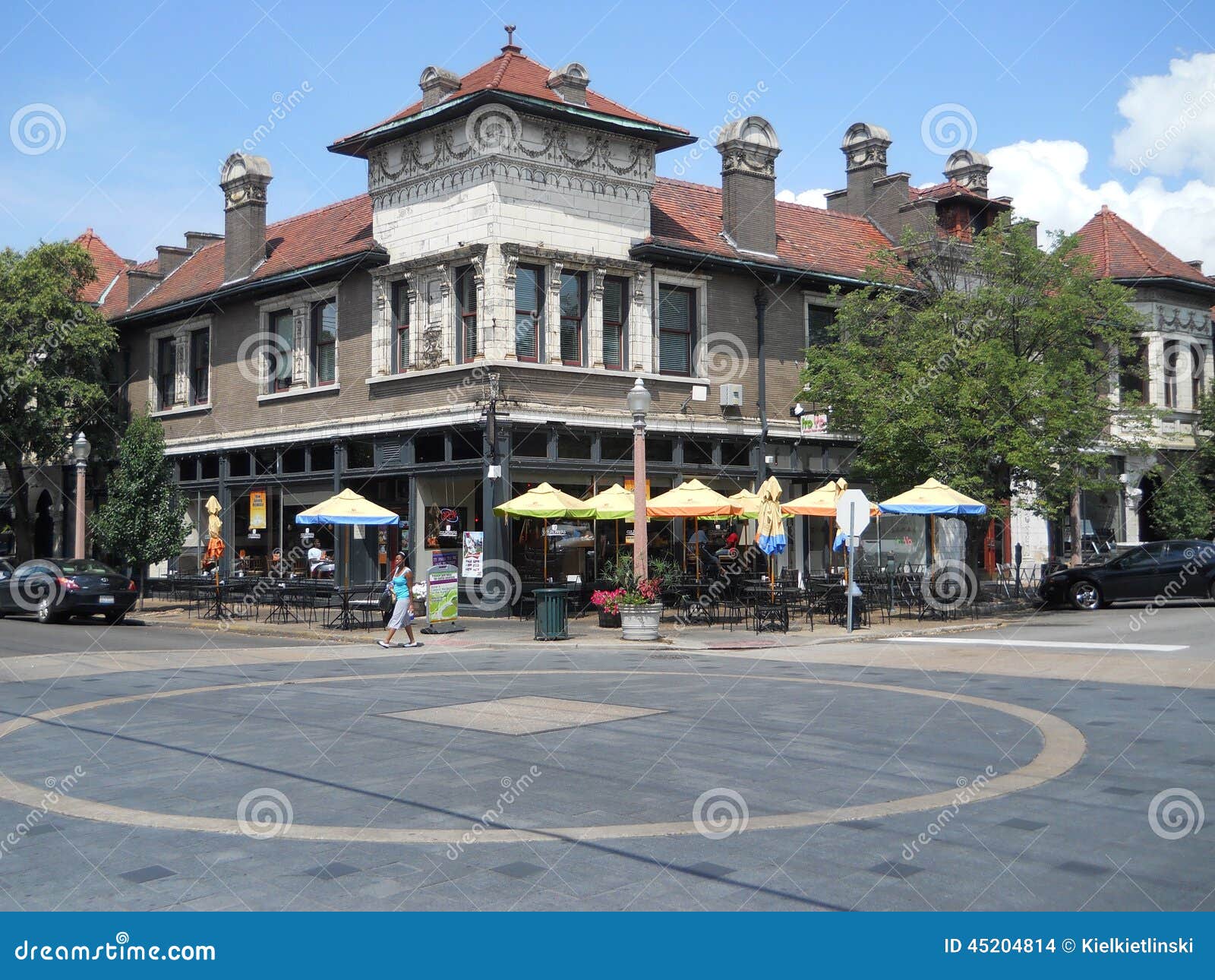 Downtown St. Louis cafe editorial stock image. Image of historic - 45204814