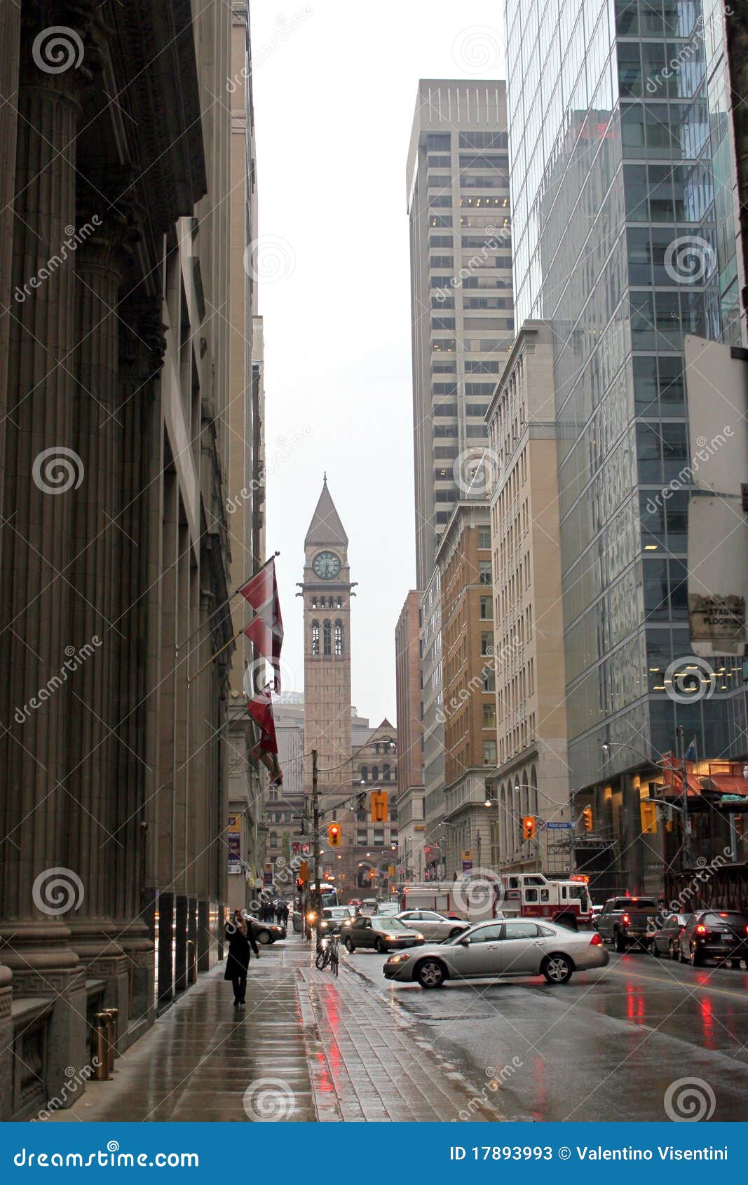 Downtown Toronto editorial stock photo. Image of tower - 17893993