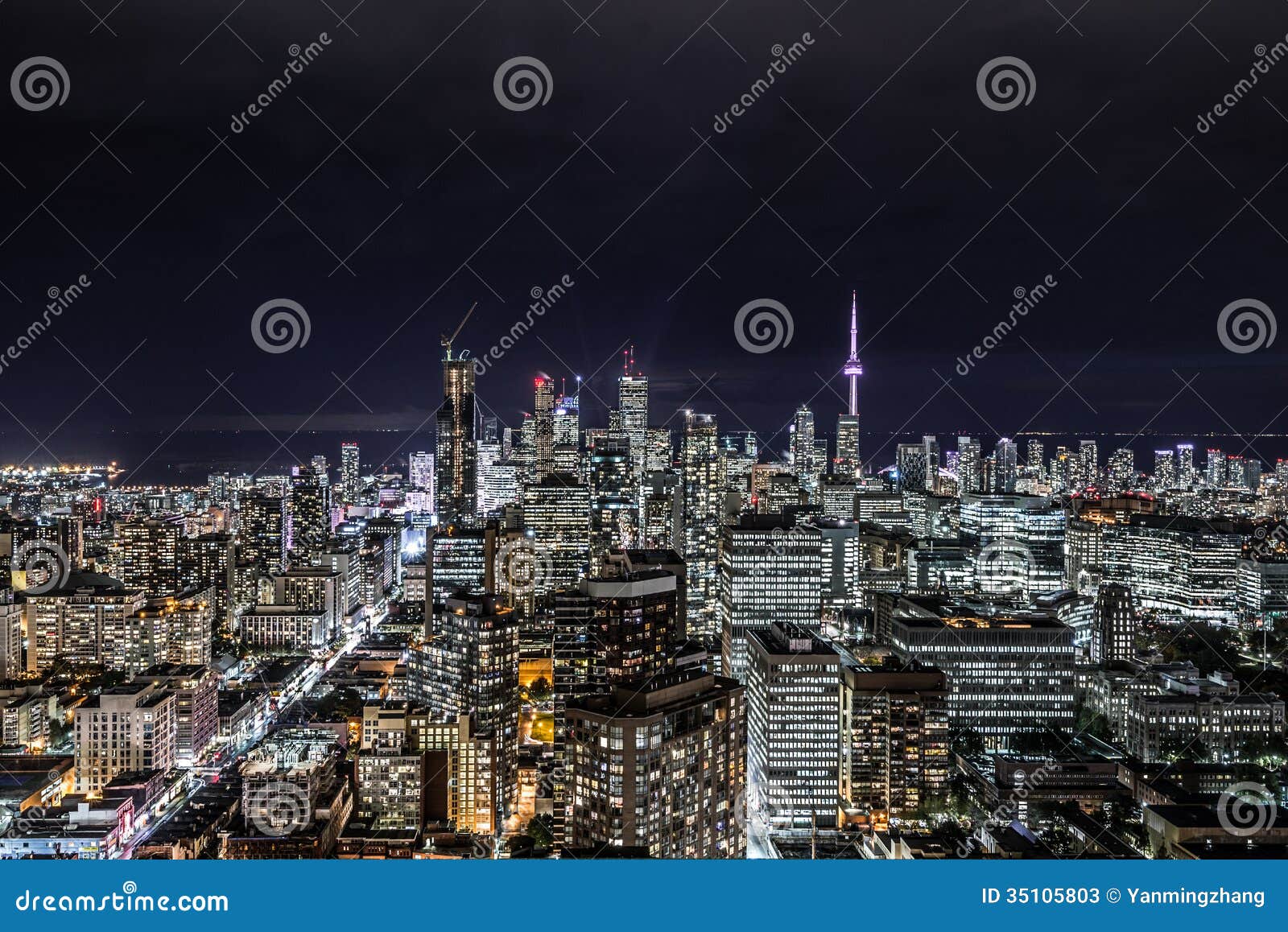 Downtown Toronto at night stock image. Image of skyscraper - 35105803